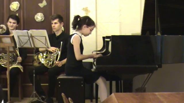 В.А. Моцарт - Концерт для фортепиано с оркестром 8, часть 3, До мажор