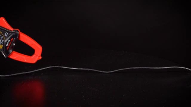 Токовые клещи цифровые KT206В и 206D с функцией True RMS и автоматическим выбором пределов измерений