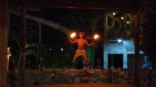 Египет 2021. Файр шоу в отеле. Пожиратель огня в Египте. Отдых в Египте отзывы. Канал Тутси Влог.