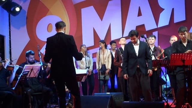 ПЕТР НАЛИЧ И ОРКЕСТР - КОНЦЕРТ "УТЕСОВ И РЕФЛЕКСИИ" НА ПАТРИАРШИХ ПРУДАХ, 9 МАЯ 2016 Г.