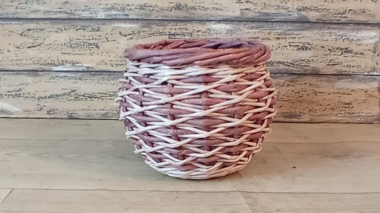 МК. Горшочек из бумажной лозы. #140