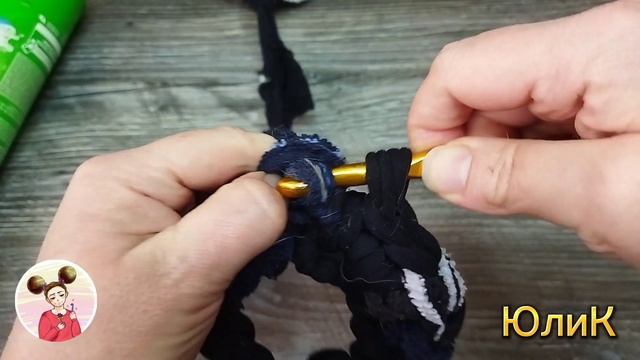 Игрушка для кошки из старых носков и футболок.mp4