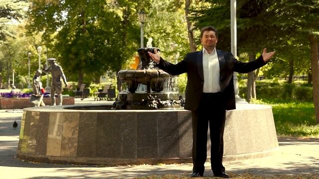 Песня о Родине, сл. В. Лебедева-Кумача, муз. И. Дунаевского. Исполняет Игорь Черний