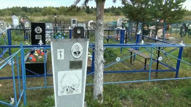 Баба Галя с Машей в Анжерке