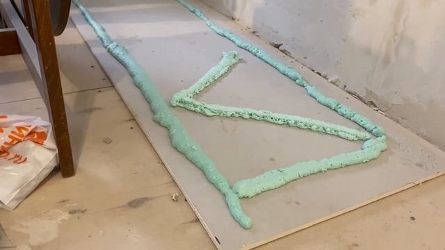 Тестируем клей пену для гипсокартона