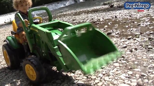 John Deere Ground Loader   Peg-Perego.