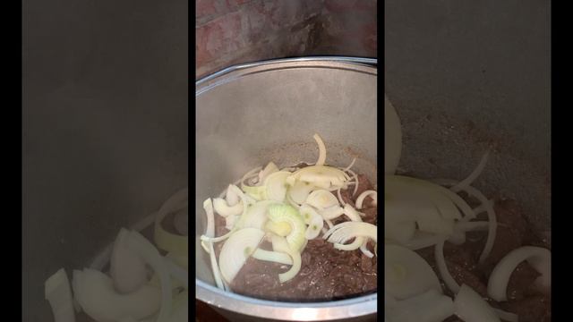 Готовим на костре конину.