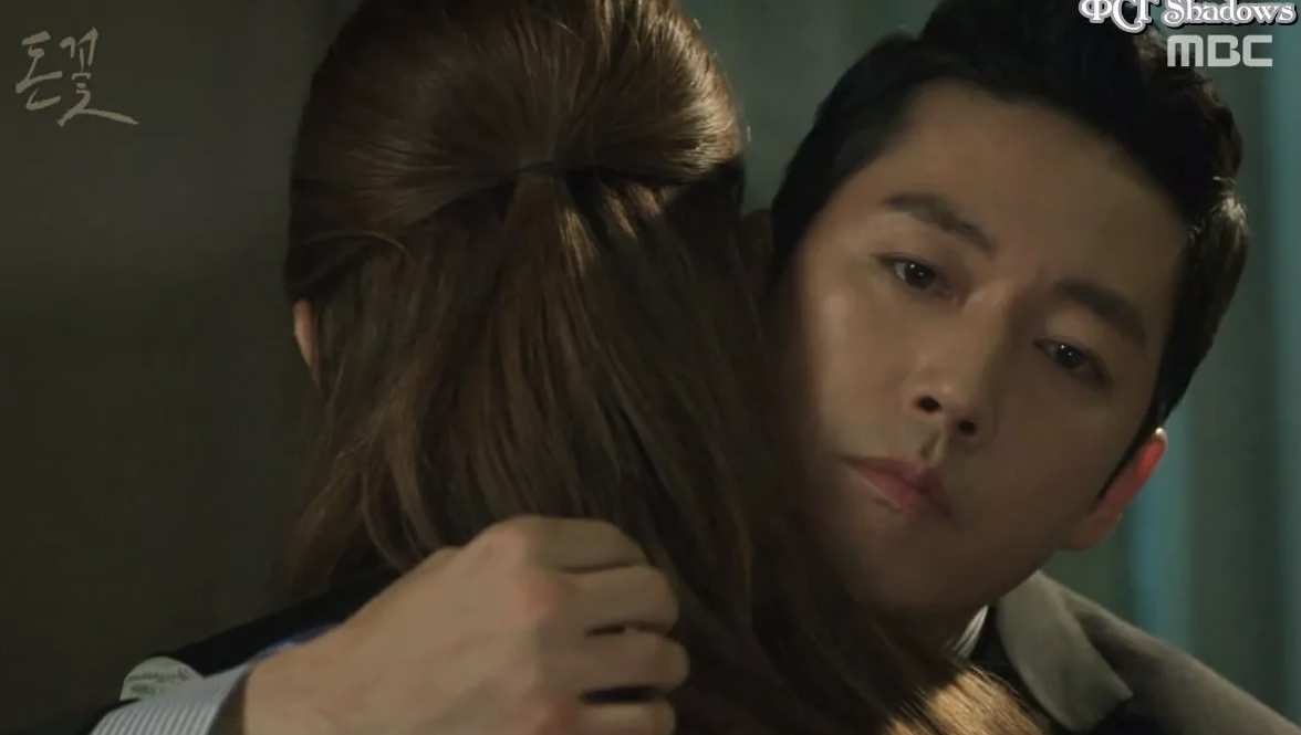 Чан Хек в клипе на дораму «Запах денег»