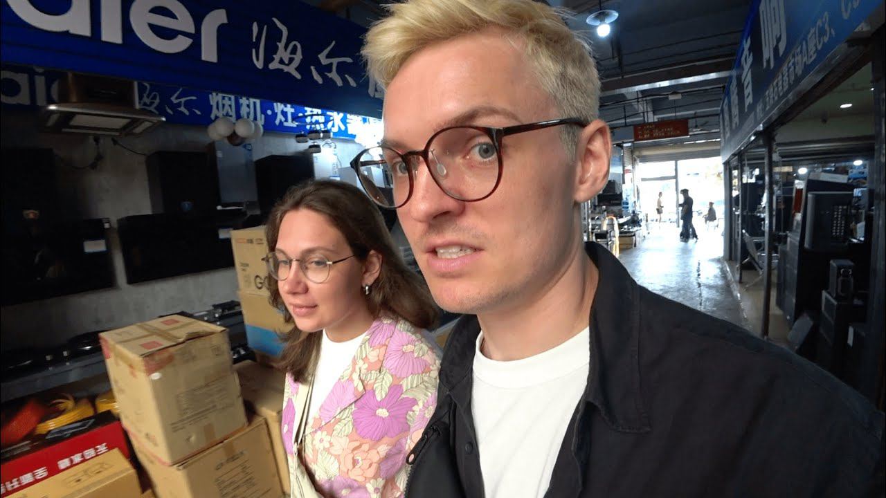 Музей ручного ткачества из шелка! Потерялись на китайском рынке, в гостях у местных! Серия 13