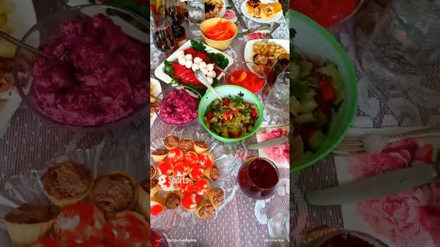 Праздничный стол к 8 марта 2024. Илья Химич LukBigBox.