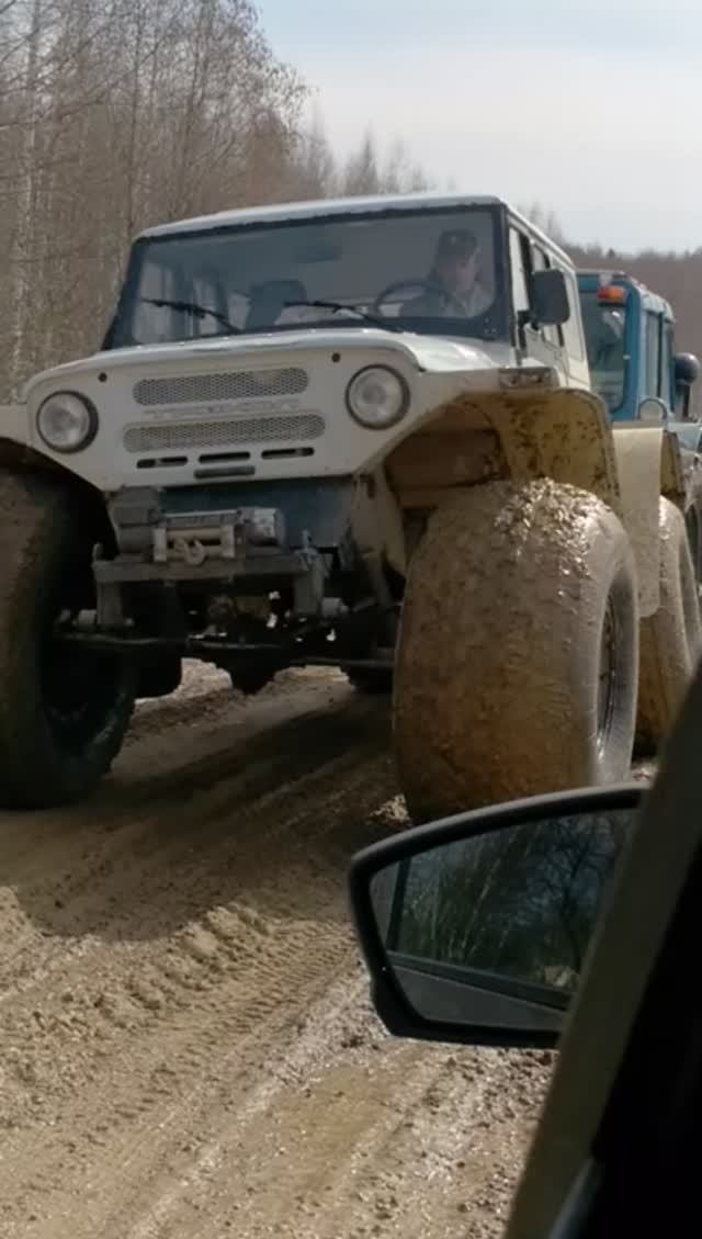 Танки грязи не боятся?