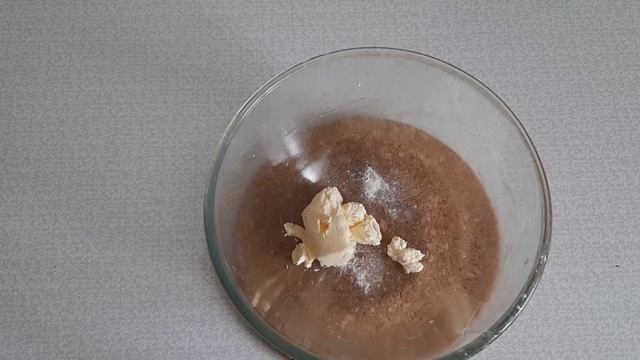 ВОЗДУШНЫЕ БУЛОЧКИ  С НАЧИНКОЙ ВСЕ ПРОСТО С ПОСЫПКОЙ ИЛИ   ШТРЕЙЗЕЛЬНАЯ крошка.