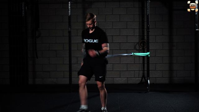 Прыжки в длинну с резиной