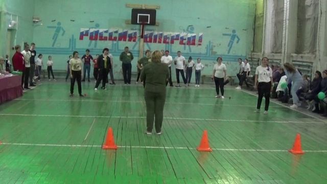 "Папа мама я и мои друзья"