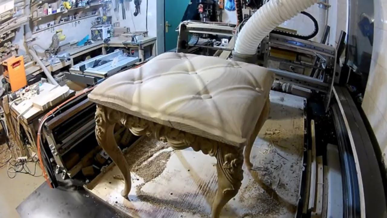 ЧПУ в помощь   Пуфик с ножками кабриоль