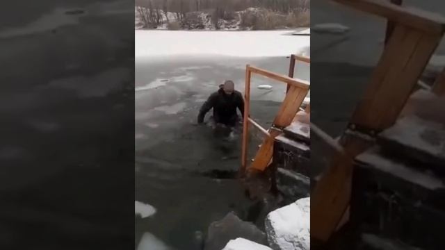 VID_20221218_181233_154.mp4