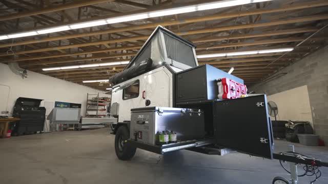 Невероятный 5 X10 кемпер-трейлер, внутри больше, чем снаружи