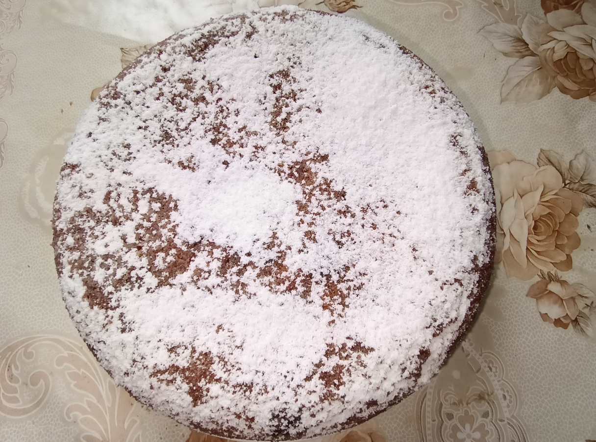 Пирог в мультиварке с вареньем и изюмом. Рецепт выпечки