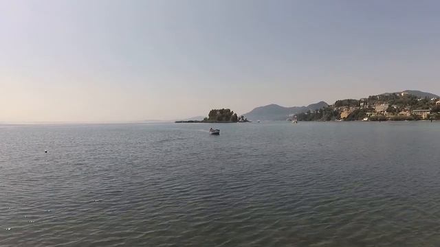 Греция Корфу мыс Канони и Мышиный остров