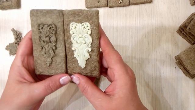 Делаю декоративную плитку из картона и папье-маше.