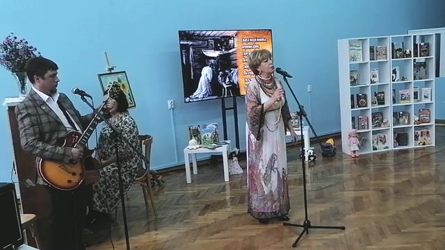 Колыбельной песни добрый свет