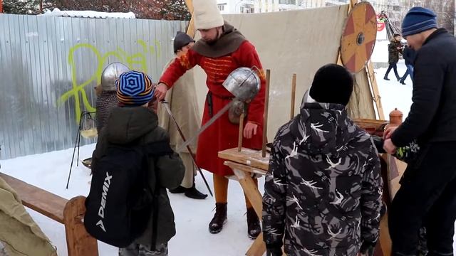 Семейный выходной «Героев надо знать в лицо» (23.02.2019)