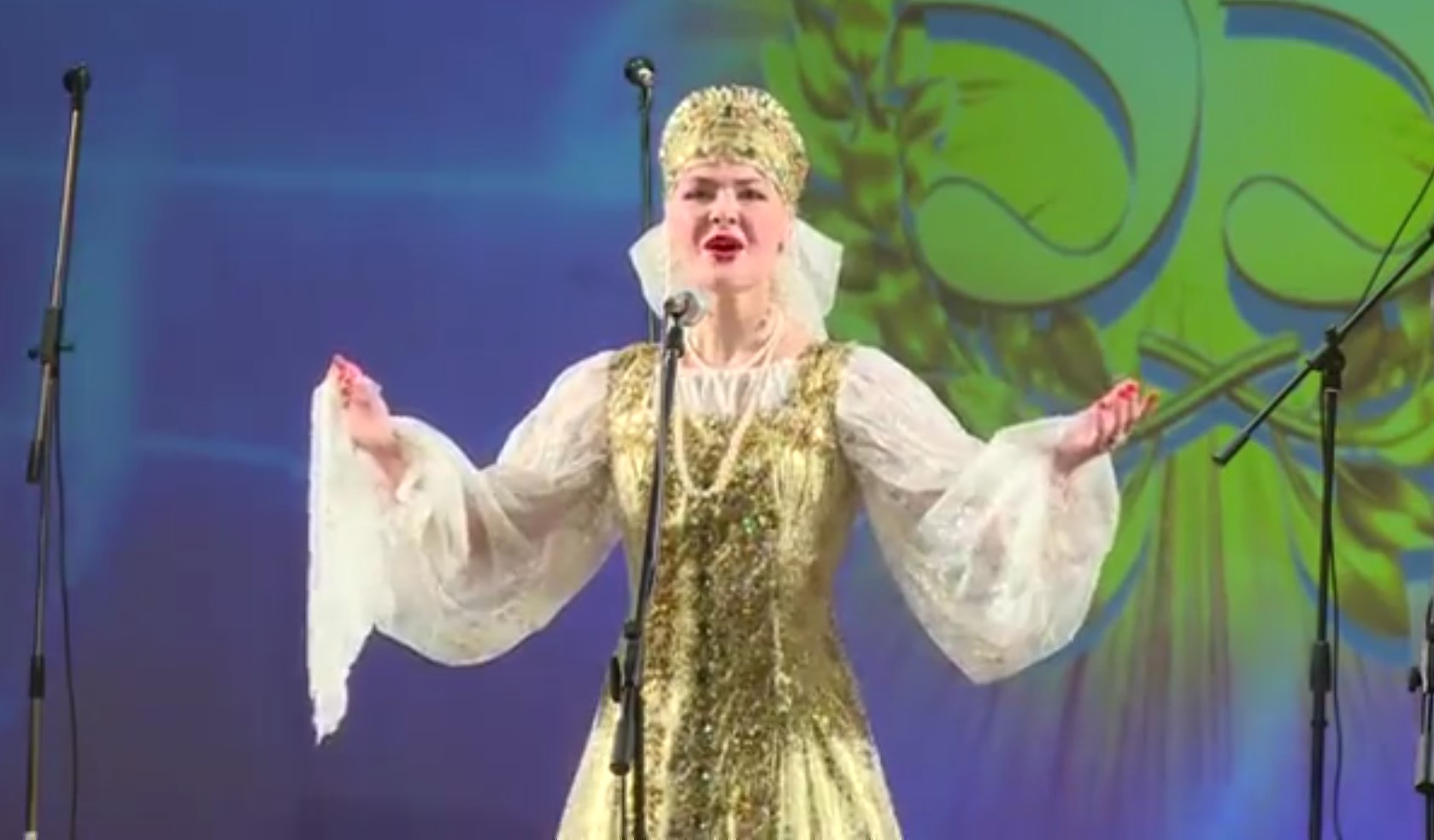 Телевидение на юбилей 55 лет школе .mp4