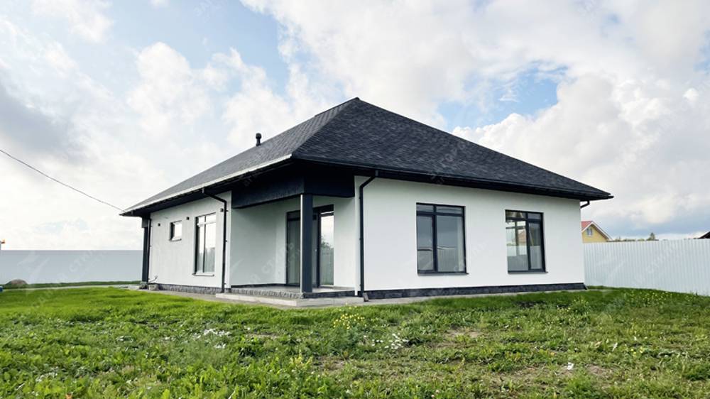 пос. Ропша, КП «Фазенда». Новый коттедж 135 кв.м на участке 10 соток