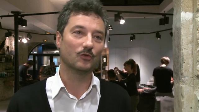 Saison 3 - Unité 9 - La moustache