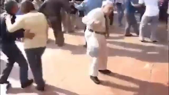 КОМЕДИЯ РОК  МУЗЫКАЛЬНЫЙ АВТОМАТ!