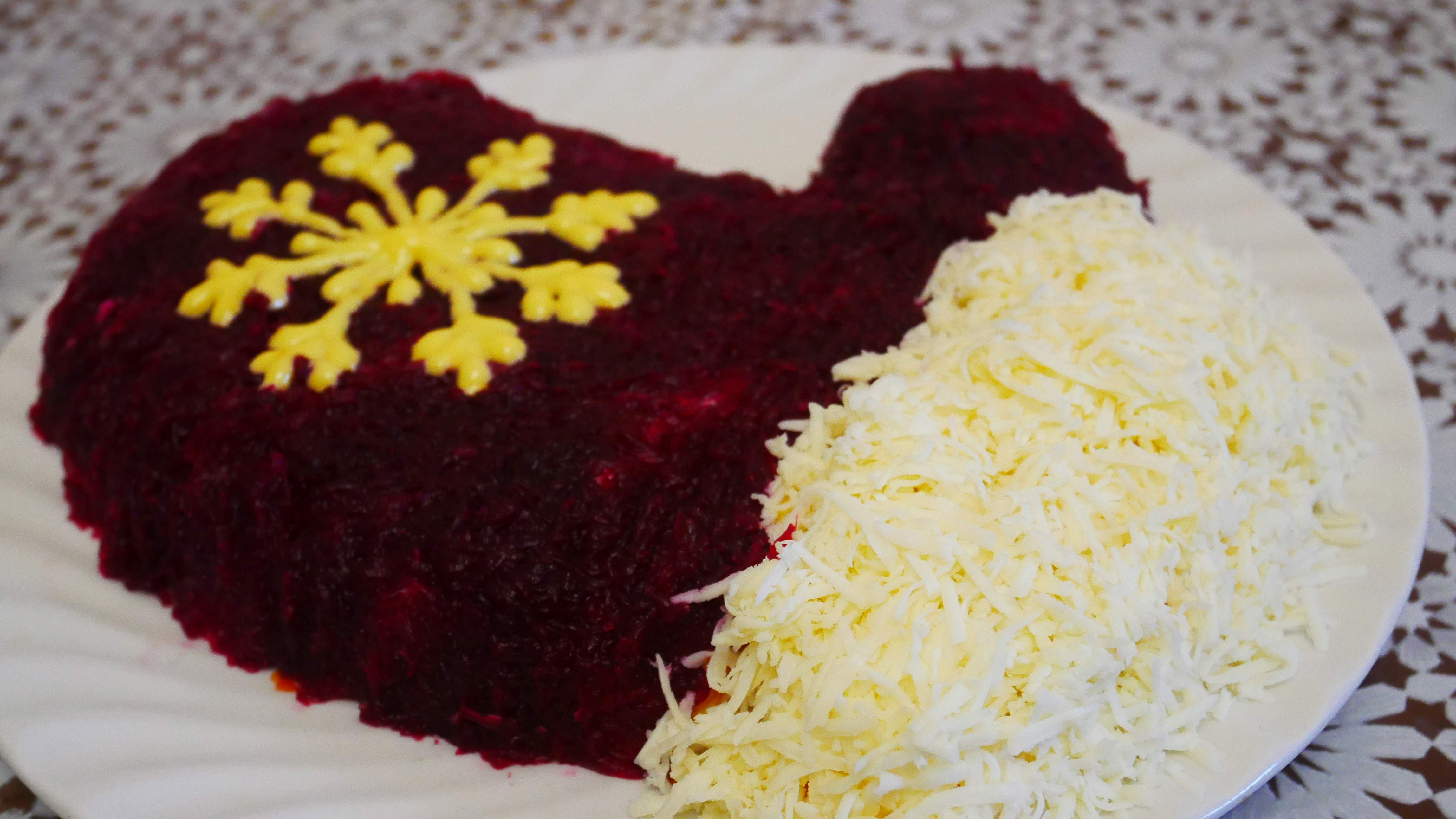 САЛАТ из СВЕКЛЫ и СЕЛЕДКИ ВАРЕЖКА Деда Мороза Салат на новогодний стол Салат на Новый Год