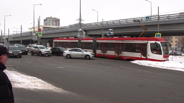 ЕЩЁ НЕ ПОЗДНО, ОГЛЯНИСЬ"... (Фото Олега Айдарова (Самара) - Поёт Мария Наровская)