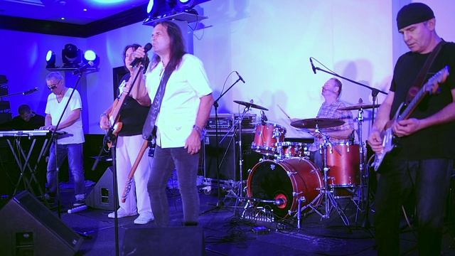 Колыбельная (О. Фельцман - Р. Гамзатов) - группа Цветы