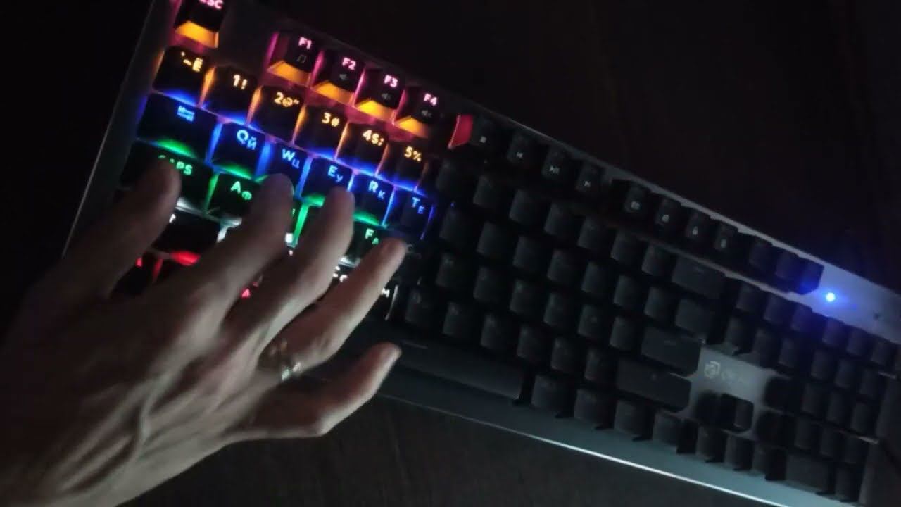 Обзор механической клавиатуры Oklick 970G Dark Knight