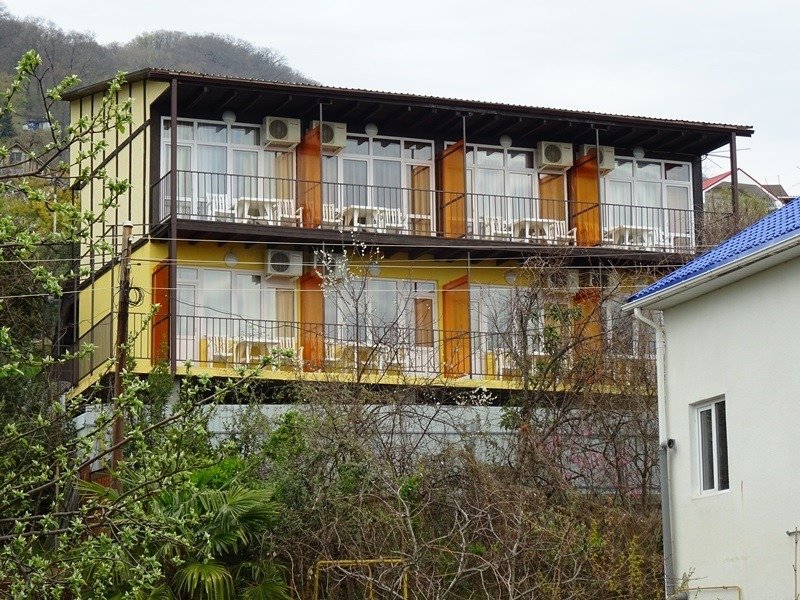 Гостиницы и отели в Сочи. Отдых в Сочи недорого. «Оранжевый» гостевой дом в Сочи