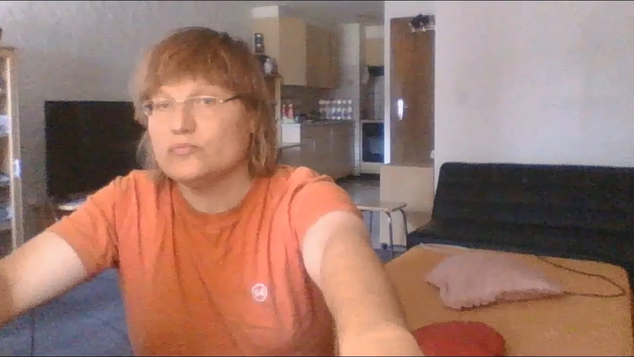 Украм Томас? / Александр Кирияцкий - Экв.