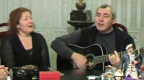 "Прости" (запись 2008 г.). Поют Фондаратовы Елена и Сергей.