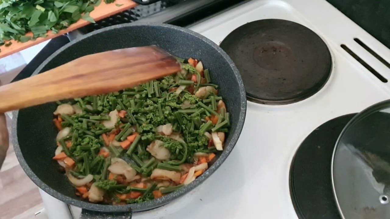 Завтрак с папоротником.