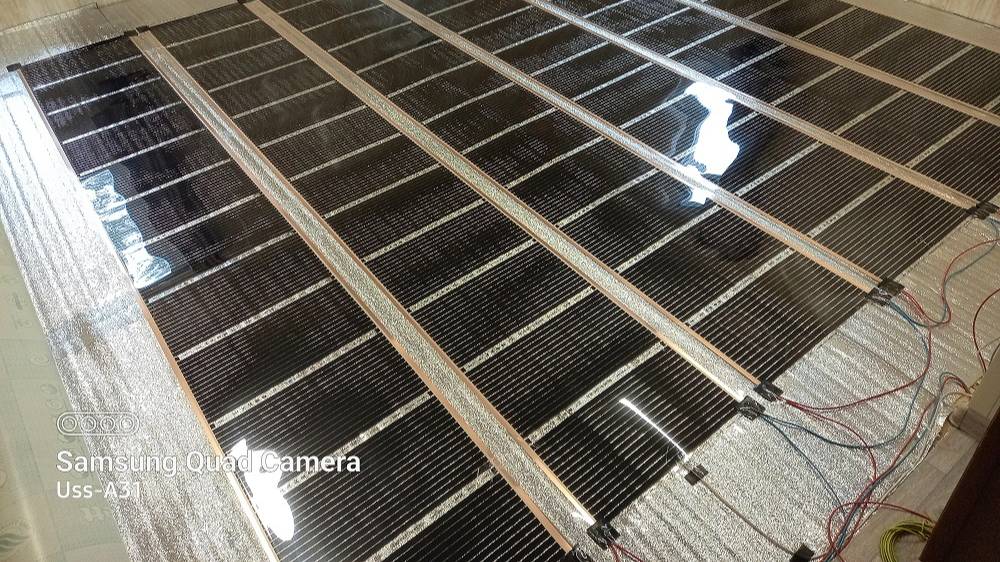 Монтаж электрического инфракрасного теплого пола в каркасном доме 6х6 м, своими руками