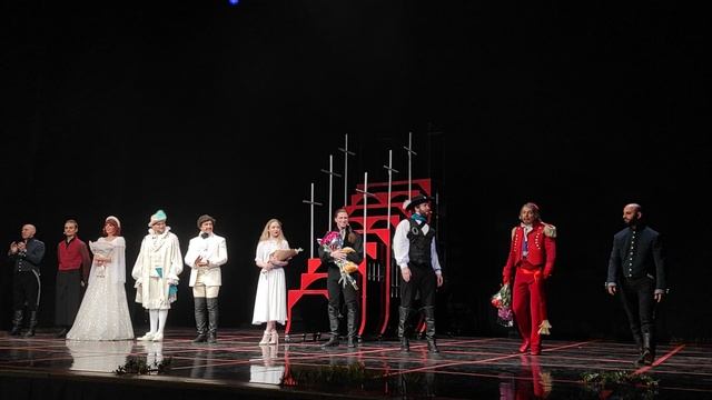 Поклоны мюзикл Графиня де Ла Фер 16 04 22 день