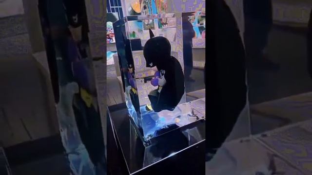 Бетмен, Катя Х Катя Икс свободный художник