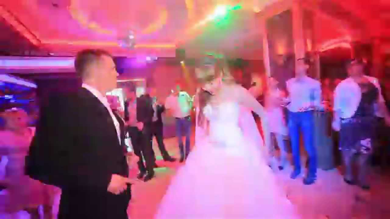 Canon  5D MarkIII  + SAMYANG 14 mm