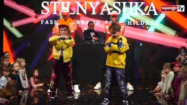 Милана и Deni Boom (Денис Бунин) — Бизнес Пупсик DJM Grebenshchikov