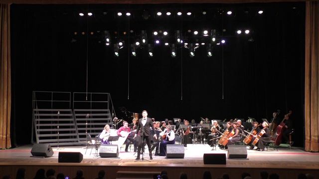 Живёт моя отрада (Павел Табаков и анс. Царёво Городище)