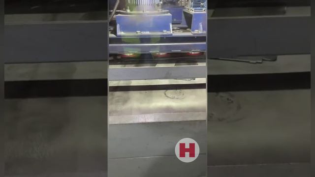 Зачистка заготовки, снятие заусенца и скругление кромки на станке SGRD-1000.