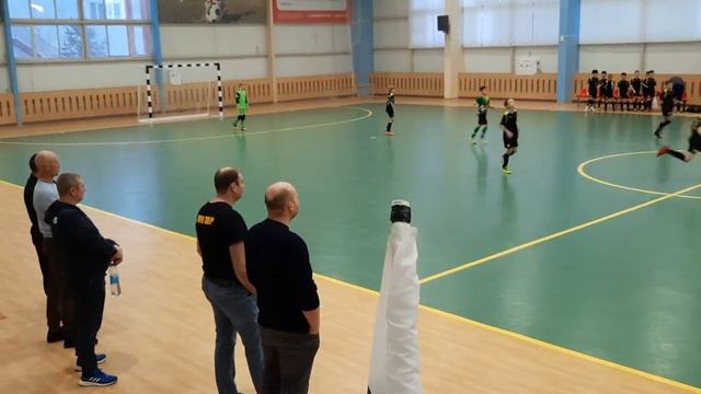 Мини-футбол. 1 тур первенства ХМАО-Югры. СШОР Самотлор 2012(1) 4-0 Лангепас 2012.