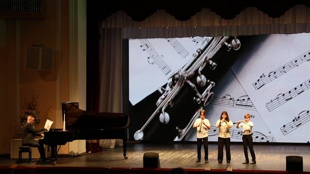 В. Васильев, Танец огней