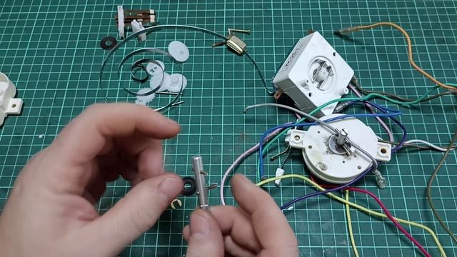 Что скрывают переключатели от стиральной машины. Разбираю на цветмет