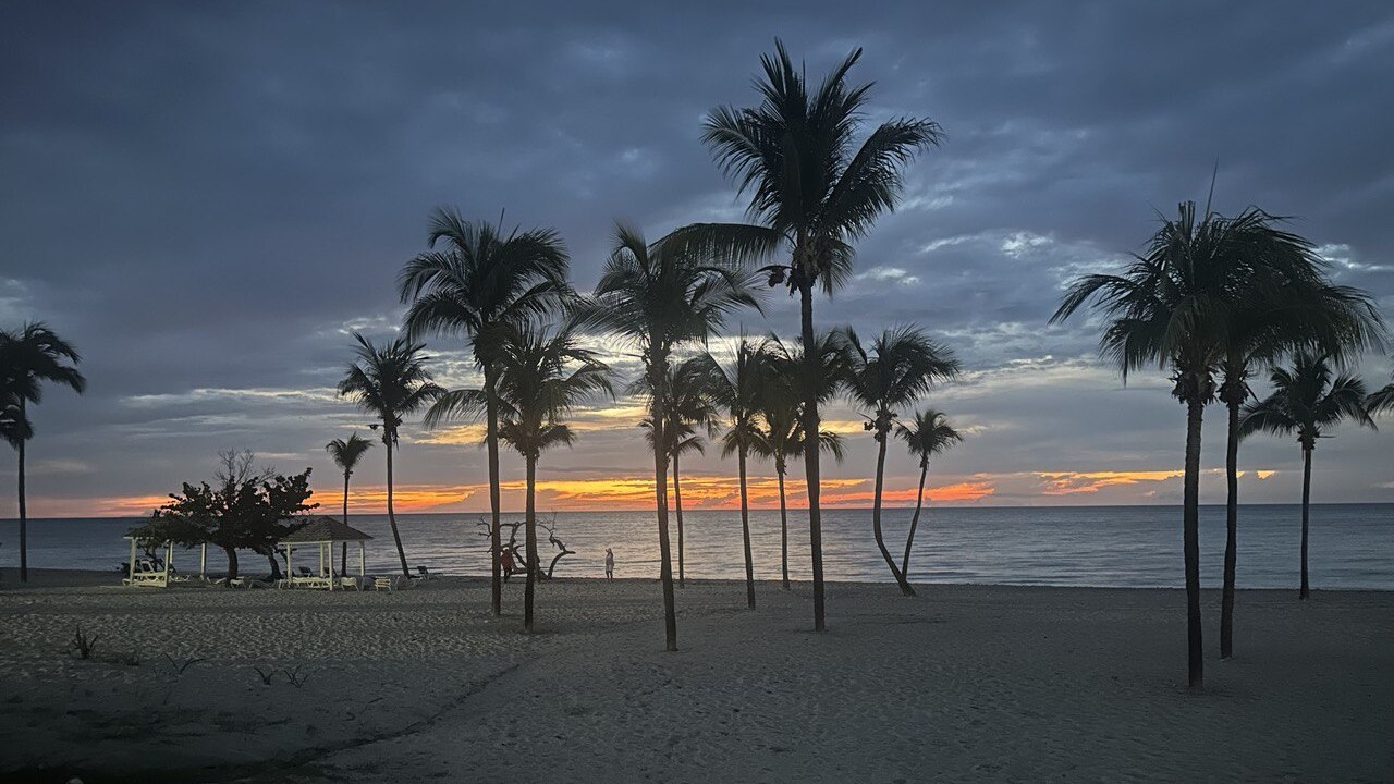 Прогулка по океану - Куба