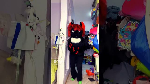 WOW #сигма #funny #cute #фурри #furry #фурсьют #sigma #волчица  #fursuiters